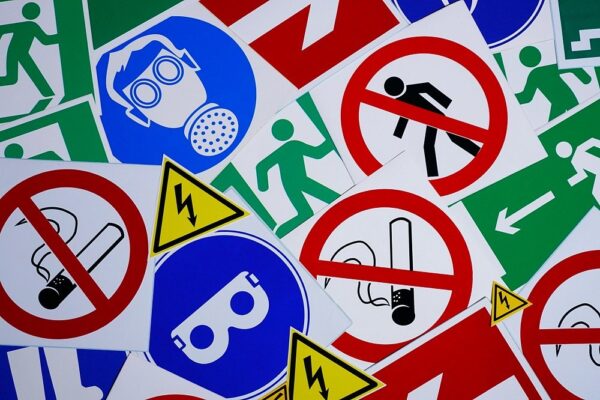 Workplace Safety: Why Safety Signs Are Essential - Meldium